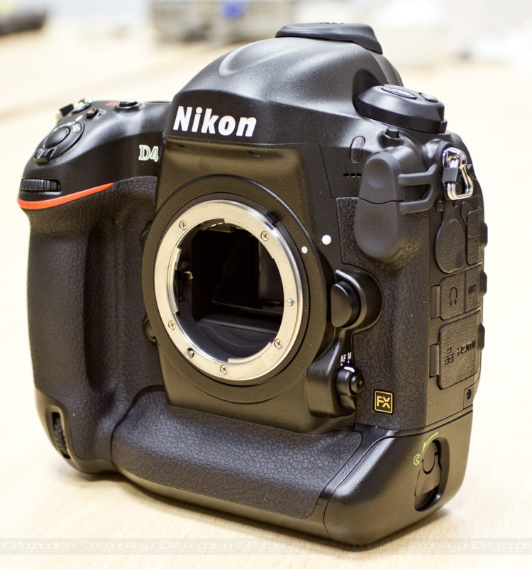 Nikon D4 - pierwsze wrażenia | Fotopolis.pl