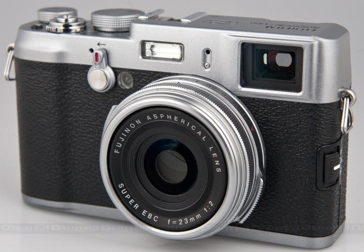 Fujifilm FinePix X100 - test | Fotopolis.pl
